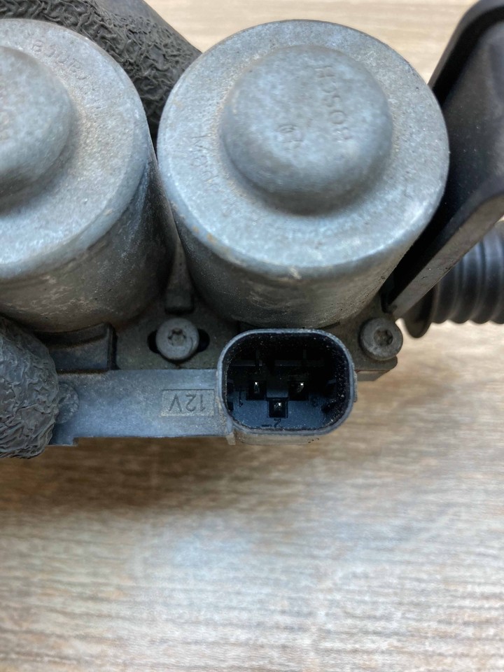 6906652 1147412159 Bosch BMW E63 E60 E65 E66 Heater Valve Control Hot ...