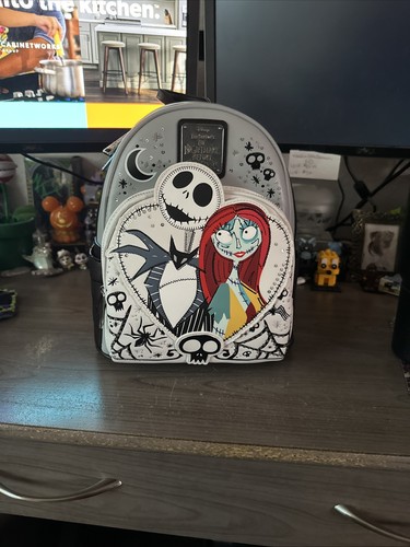 Loungefly Disney The Nightmare Before Christmas Jack & Sally Heart Mini ...