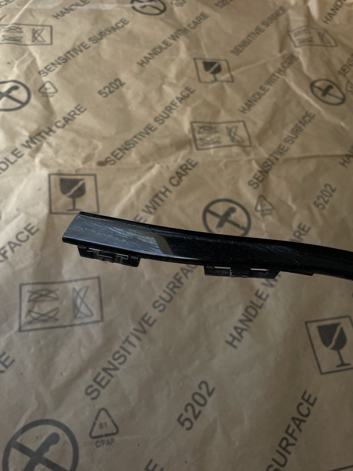 MERCEDES OEM 22-23 C300 Rear Bumper Bumper Components-Center Molding ...