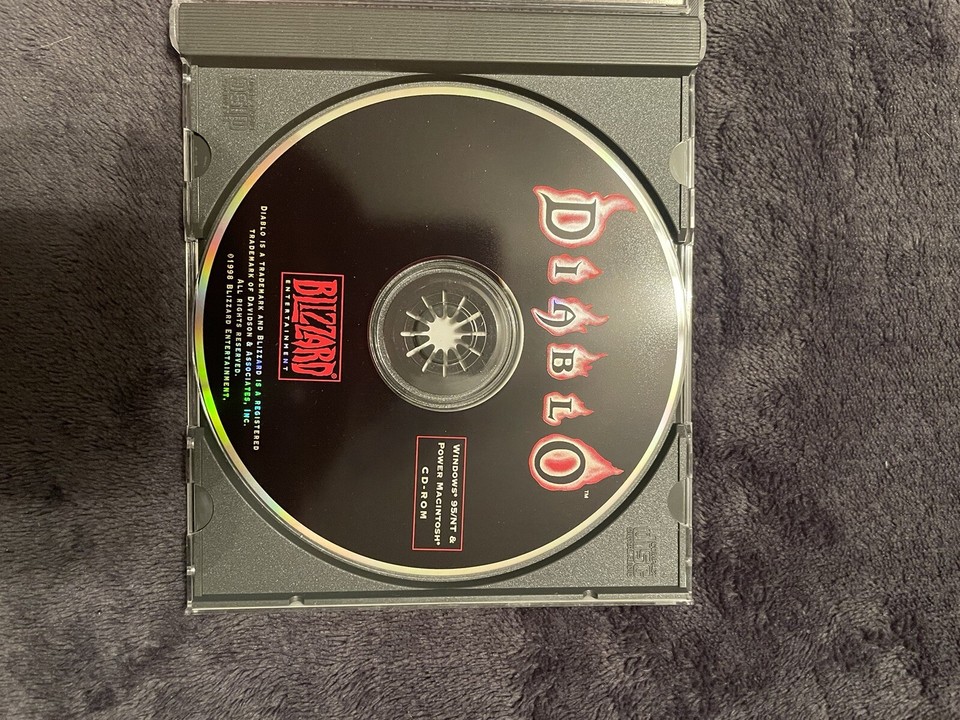 Diablo 1997 Blizzard PC Game For Windows 95/NT and Power MacIntosh, CD ...