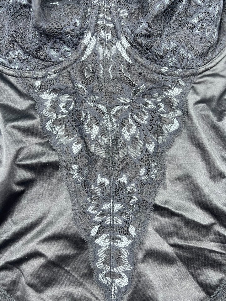 Triumph 200C Longline Bra corset Bustiers shaper control size 12 14 16 ...