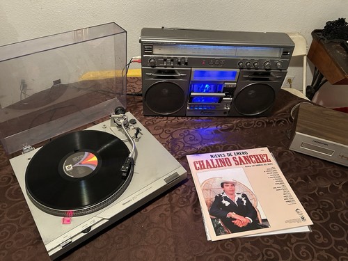 vintage Electronics QUASAR cassette tape Boombox & Technics Vinyl ...