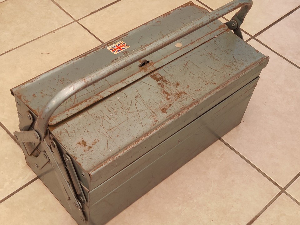 Vintage Halfords Metal Cantilever Tool Box with lot of old tools | eBay UK