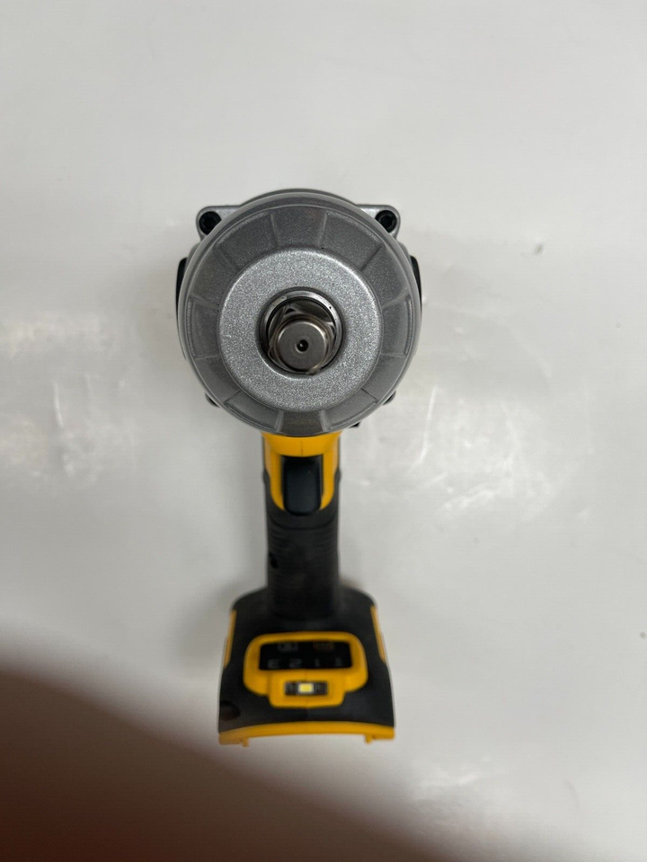 DEWALT DCF900 20V MAX XR 1/2-In Impact Wrench Hog Ring Tool - Yellow ...