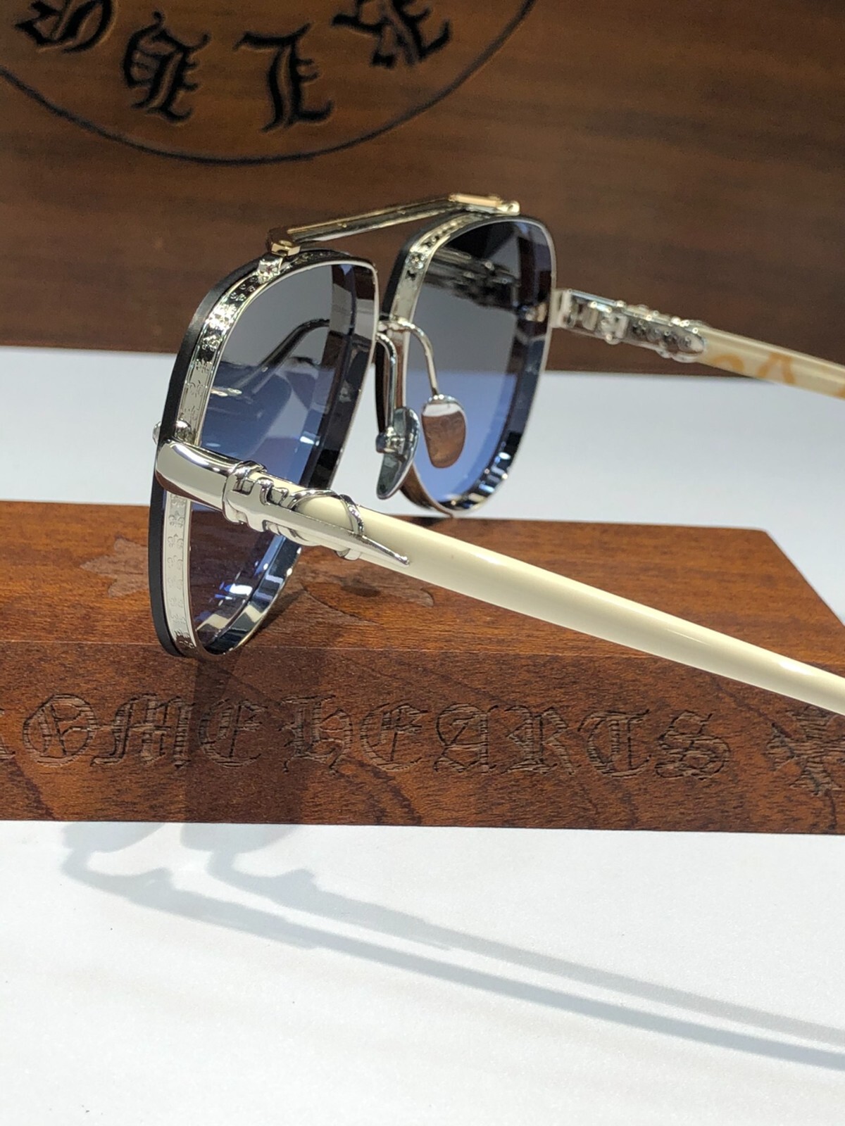 Chrome Hearts CH8238 Sunglasses White Glasses Blue Lenses Unisex 63-12 ...