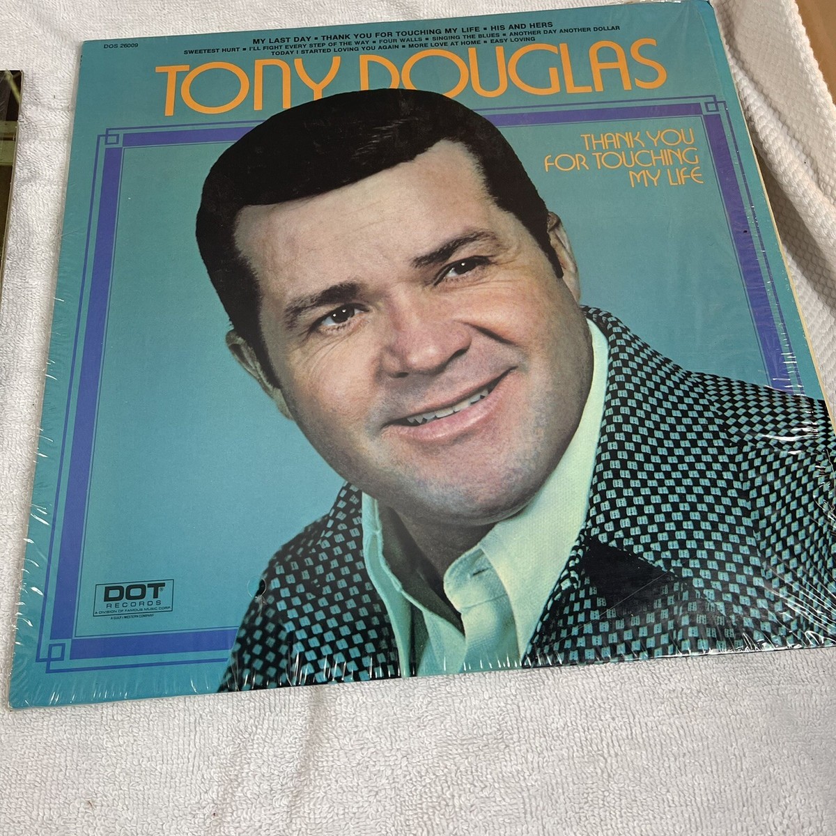 Tony Douglas's Instagram, Twitter & Facebook on IDCrawl