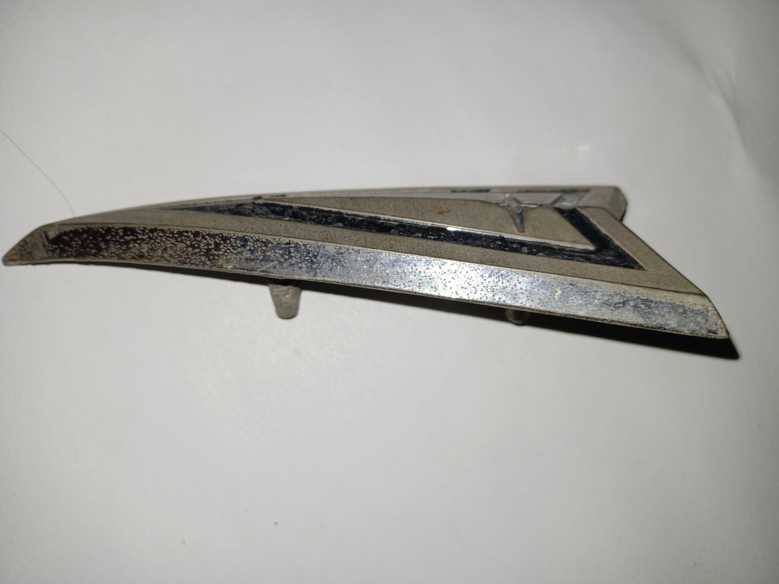 65 Pontiac GTO Tempest And Lemans Arrowhead Trunk Emblem | eBay