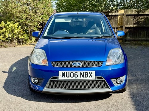 Ford Fiesta ST150 In Performance Blue, With Just 2 Owners From New ...