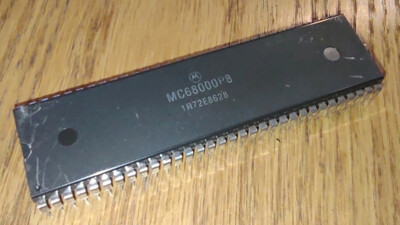 MC68000P8 Motorola 68K 68000 CPU Processor Chip Black 64-pin Package ...