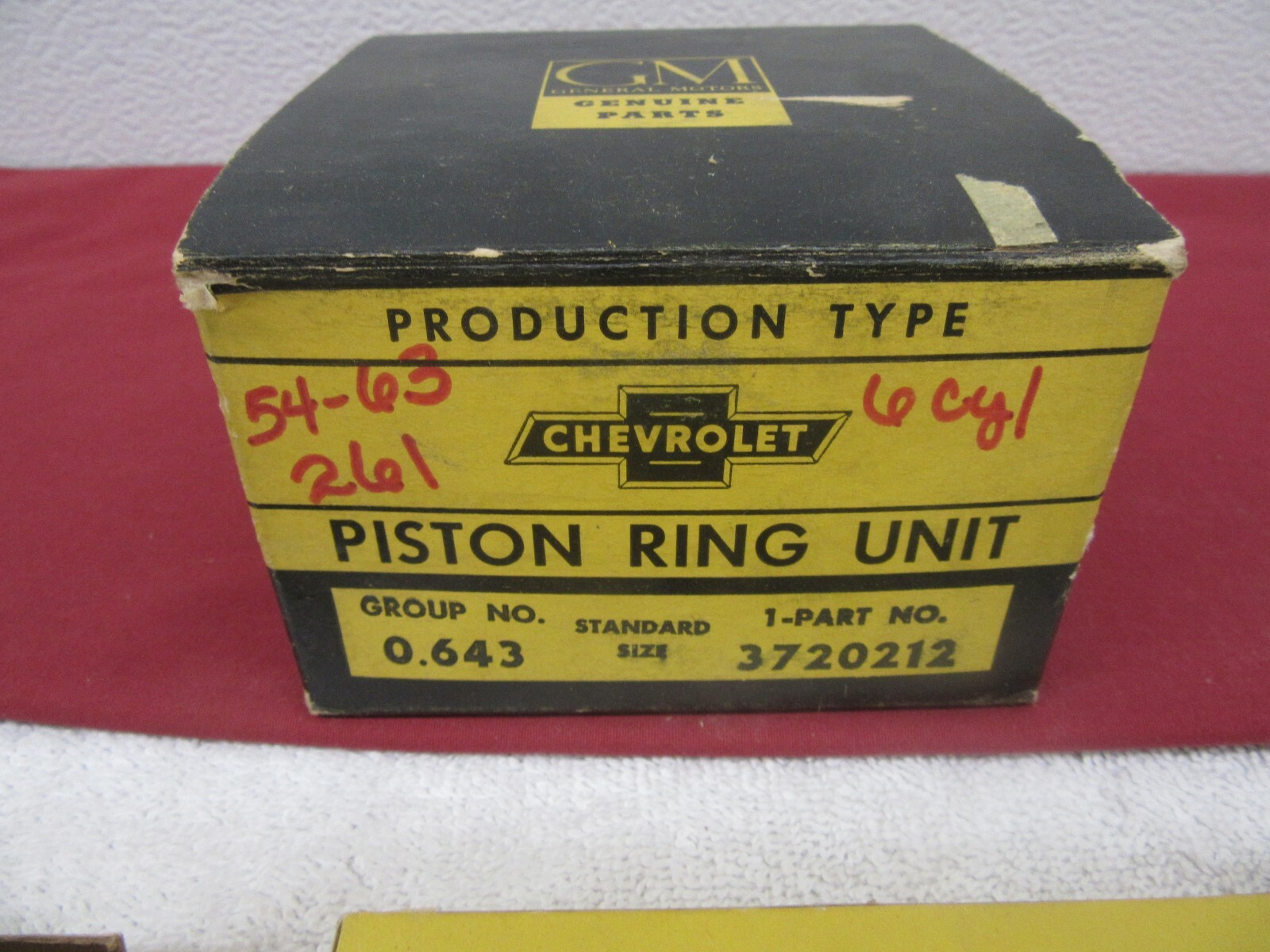 NOS 1954-1963 Chevrolet ALL with 261 Engine STANDARD Piston Rings Set ...