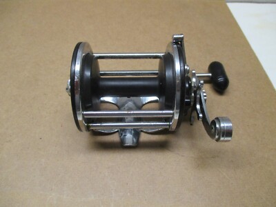 VINTAGE PENN MODEL 155 WITH ALUM. SPOOL ** NICE CONDITION ***** | eBay