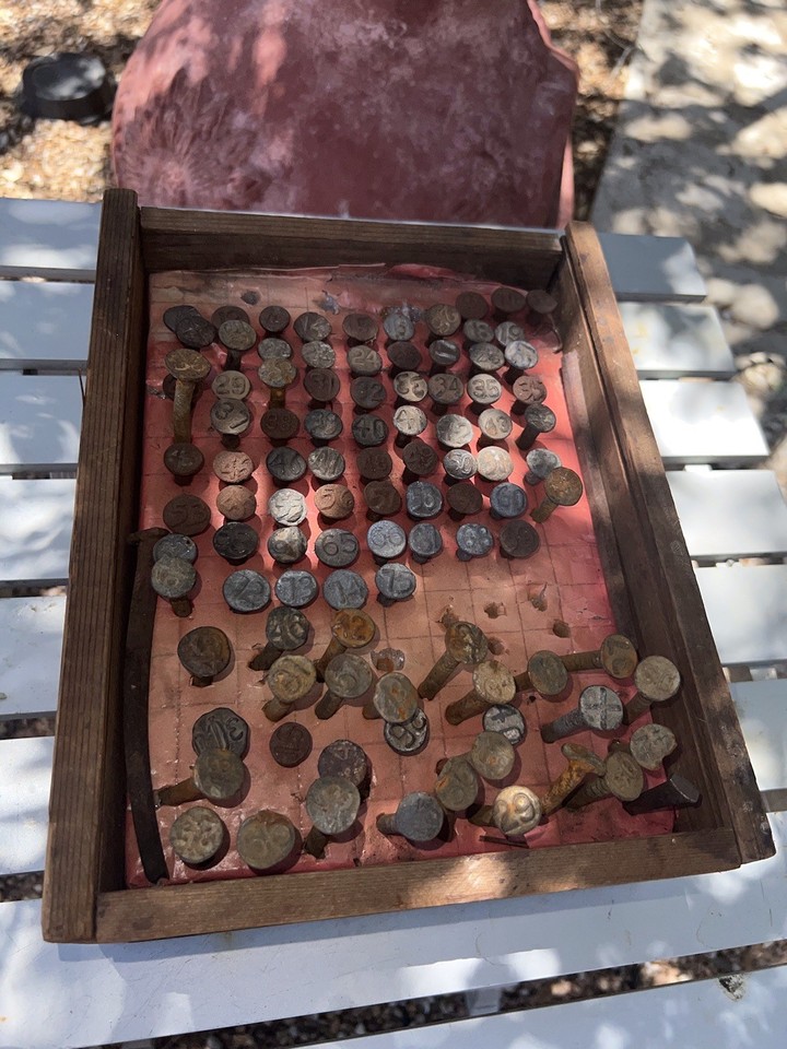 Vintage Round Topped RAILROAD DATE NAILS In Case (between 80 & 100) | eBay