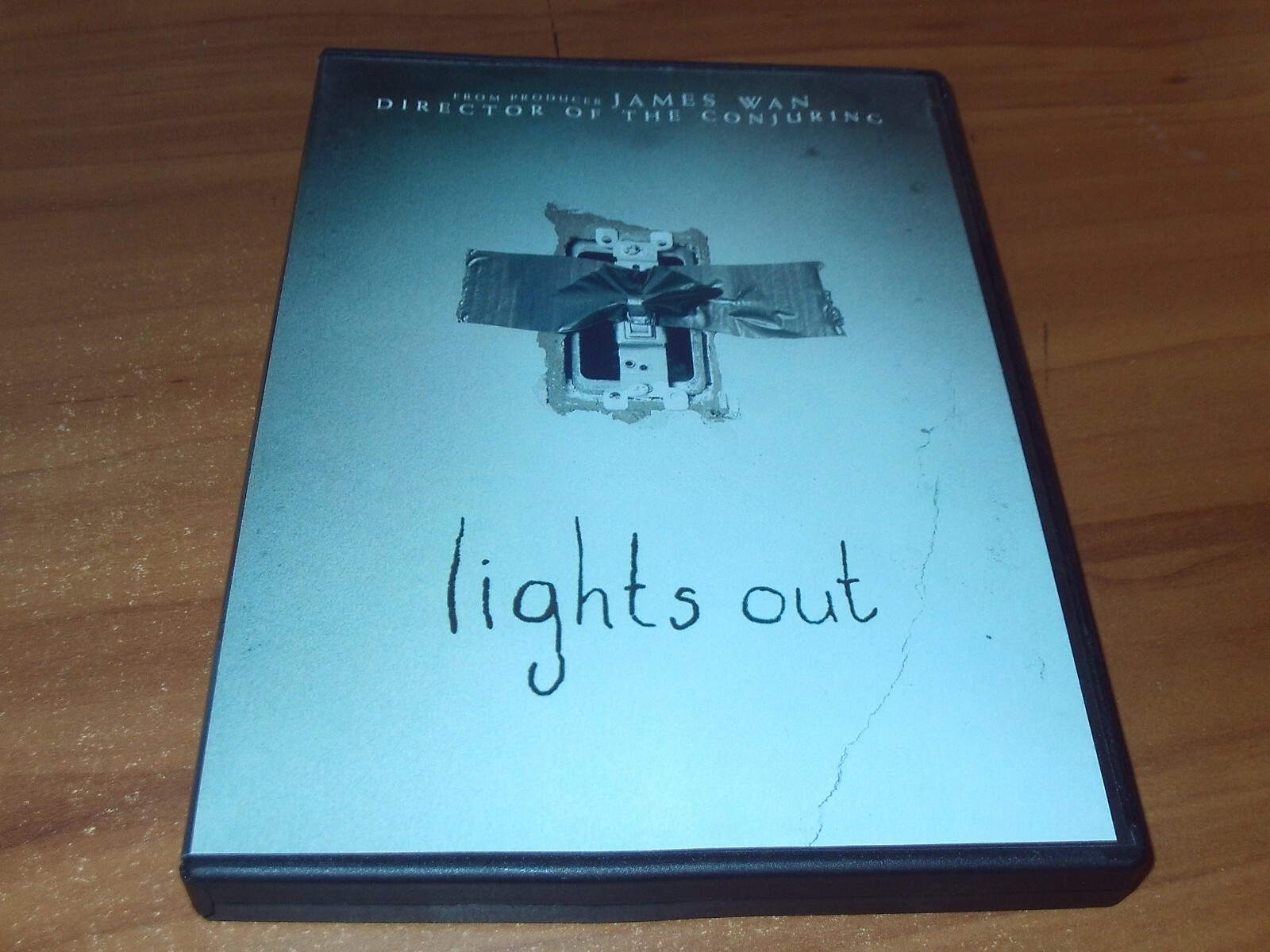 Lights Out (DVD, Widescreen 2016) 883929540624| eBay
