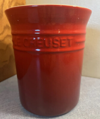 LE CREUSET FRANCE Ombre Red Cerise UTENSIL HOLDER STORAGE 6"T, 4.75"D ...