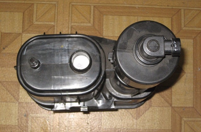 MERCEDES GL450 GL550 GL63 ML350 ML550 ML63 VAPOR CANISTER, PART ...