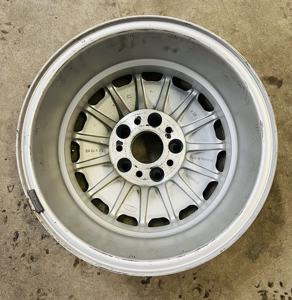 Mercedes-Benz 560SL 560SEL 15x7 ET25 Wheel R107 W126 1264003002 448R107 ...