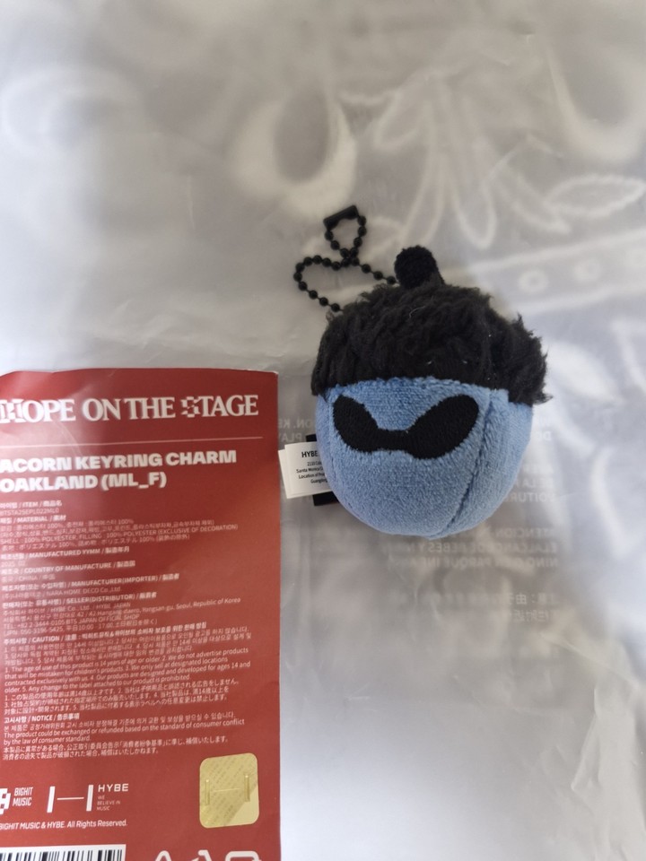 BTS. Acorn Keyring Charm Oakland. J-Hope Hope On The Stage Official MD ...