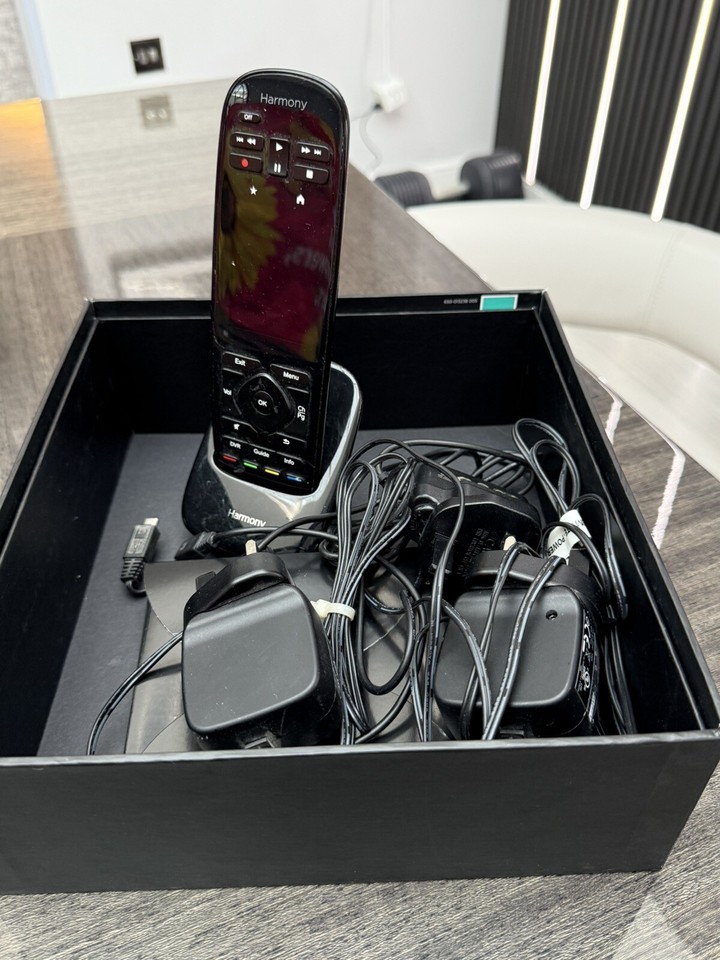 Logitech Harmony Ultimate Home Remote With Dock & Hub Bundle -2 x ...