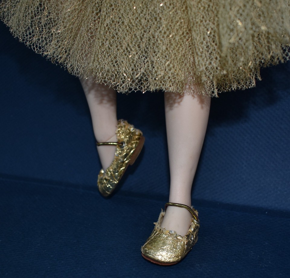 Elise Ballerina 1959 by Mme Alexander Blonde 16 Inch Doll in Gold Tutu ...