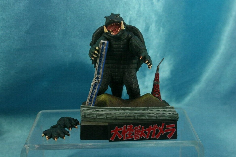 Furuta Gamera Movies Diorama Mini Figure Gammera the Invincible | eBay