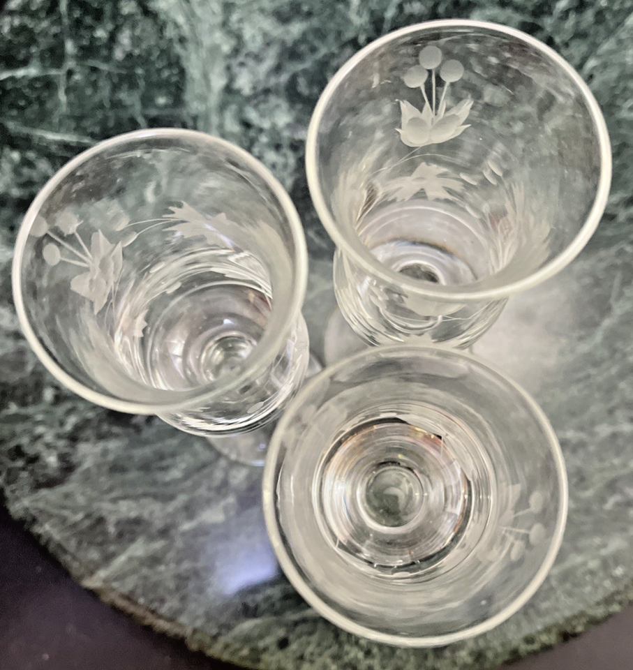 Romanian Crystal Decanter Frosted Leaf & Floral Wheel Cut 3 Matching ...