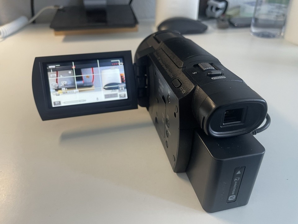 Sony FDR-AX33 UHD 4K Video Recording Handycam Camcorder | eBay