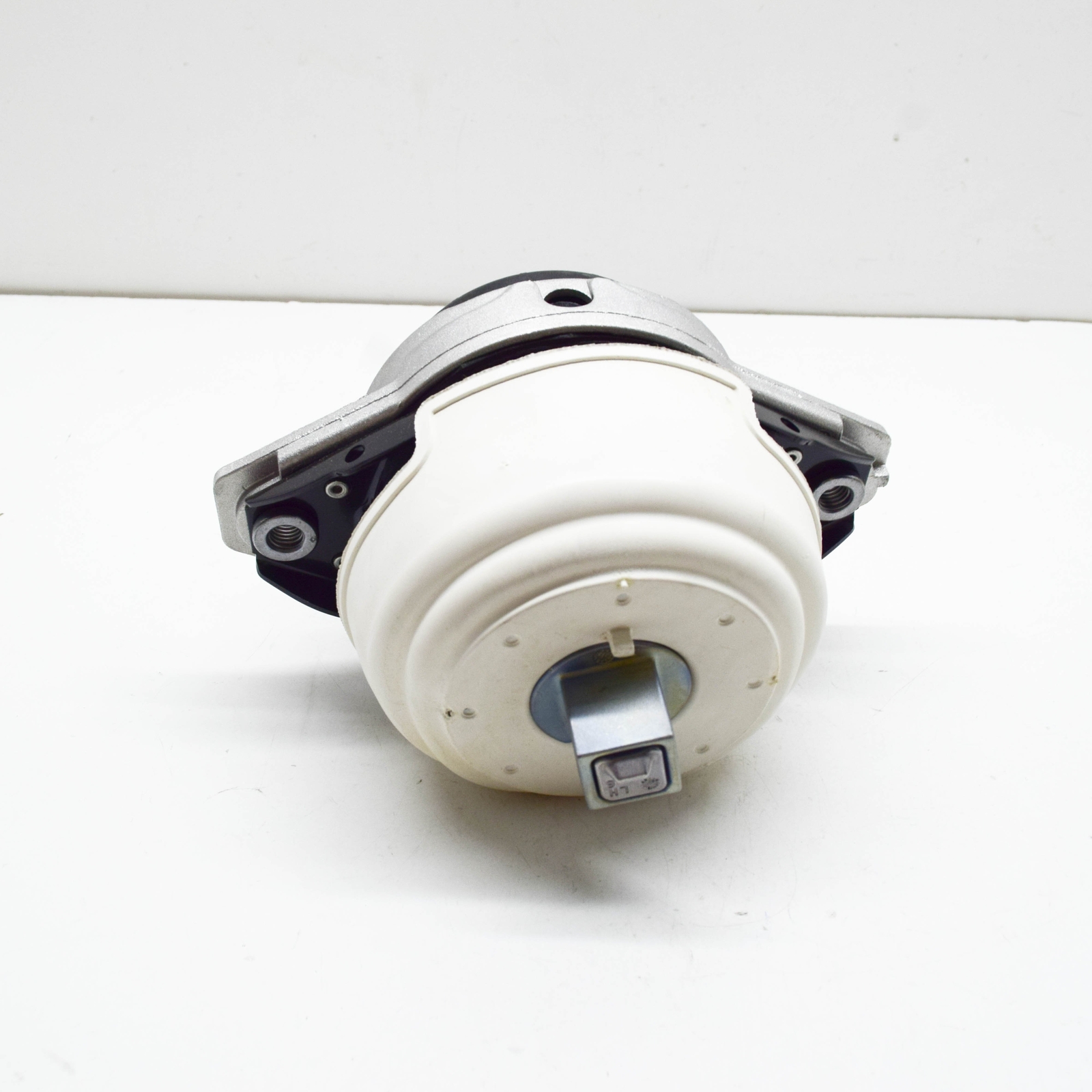 MERCEDES-BENZ M W166 Front Left Side Engine Mount A1662407717 NEW ...