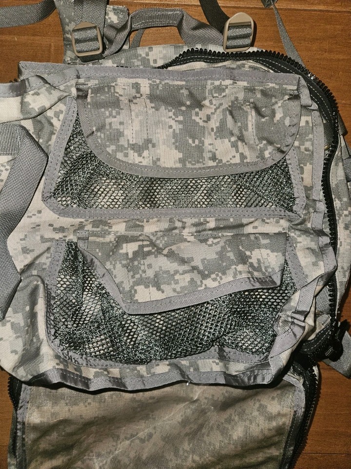 New! VGC SPECIALTY DEFENSE MEDIC BAG PACK DIGITAL COMBAT MEDIC KIT USGI ...