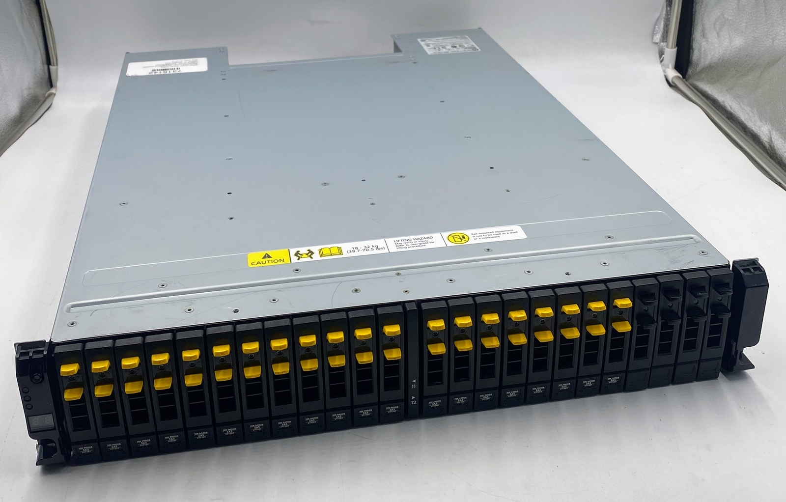 HP QR490-63001 3Par M6710 24-Bay 2.5" SAS Drive Enclosure | eBay