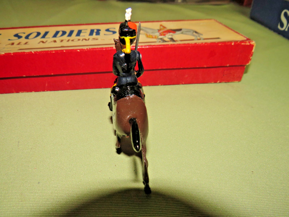 BRITAINS TOY SOLDIERS SET #2075 7th QUEEN'S OWN HUSSARS CAVALRY 5PCS ...
