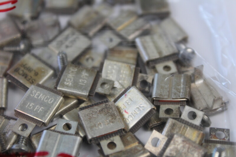 SEMCO Different Value of Assorted Capacitor 6.8pF,4.7pF,15pF,12pF Pack ...