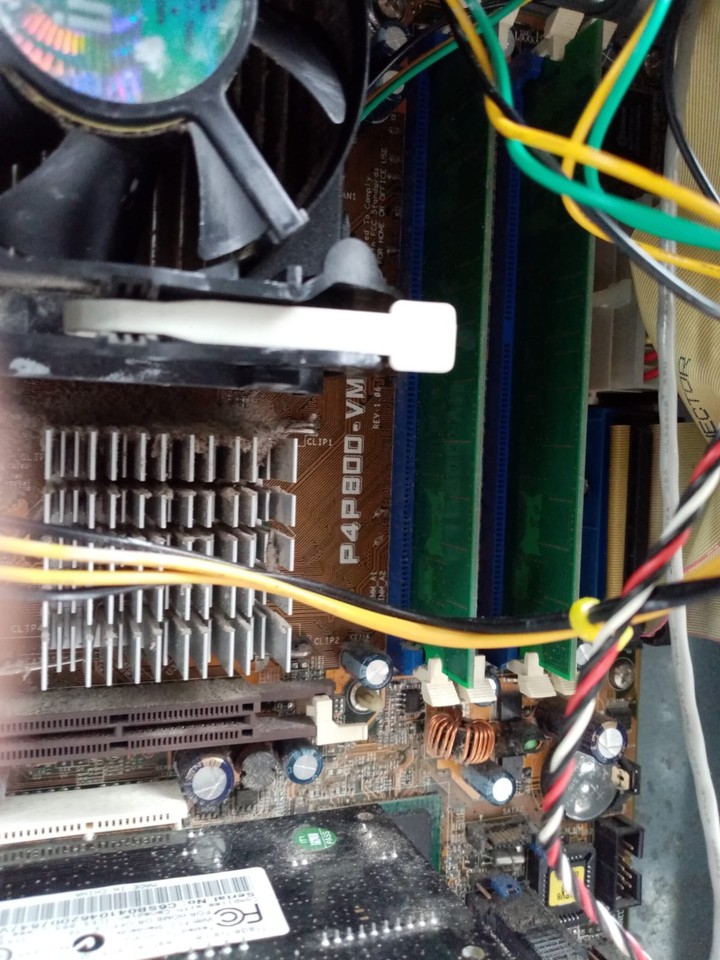 Retro Vintage ATX Beige PC Computer Case with 1 CD/2 DVD Drives, Floppy ...