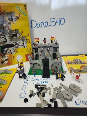 Vintage LEGO Set 6080 King's Castle, 100% Complete w/ Box and ...
