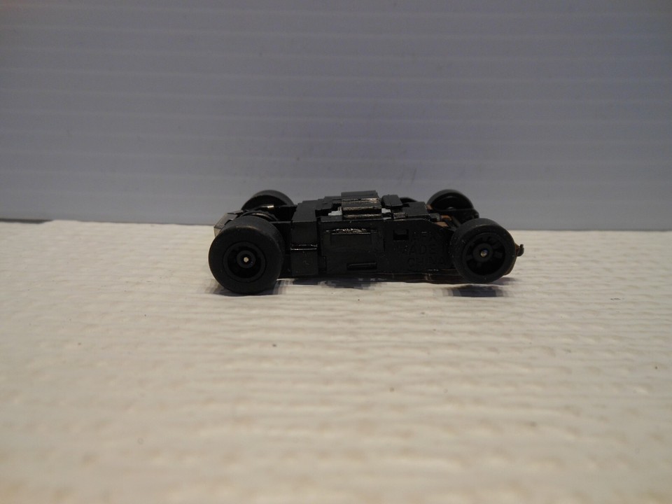 AFX SUPER G-PLUS SLOT CAR CHASSIS BODY CLIP BLACK RIMS REAR END RETAINER #86 | eBay