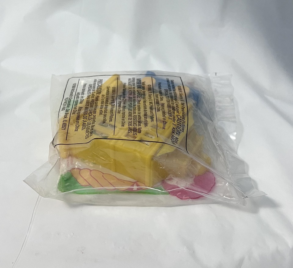 Vintage Richard Scarry Toy Huckle Cat 1995 Richard Scarry McDonalds Toy ...