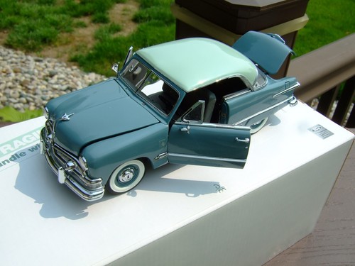 Danbury Mint 1/24th Scale L.E. 1951 Ford Victoria-BOX--NEEDS HELP--- | eBay