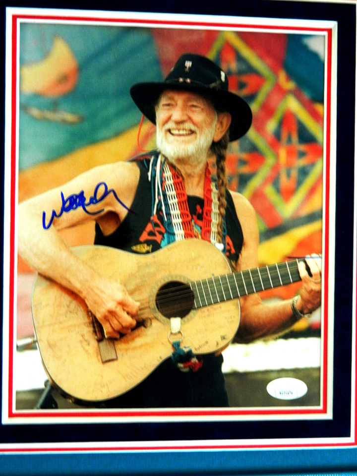 Singer WILLIE NELSON Signed Autograph Auto 7x9" Color Photo JSA 💎 COA ...