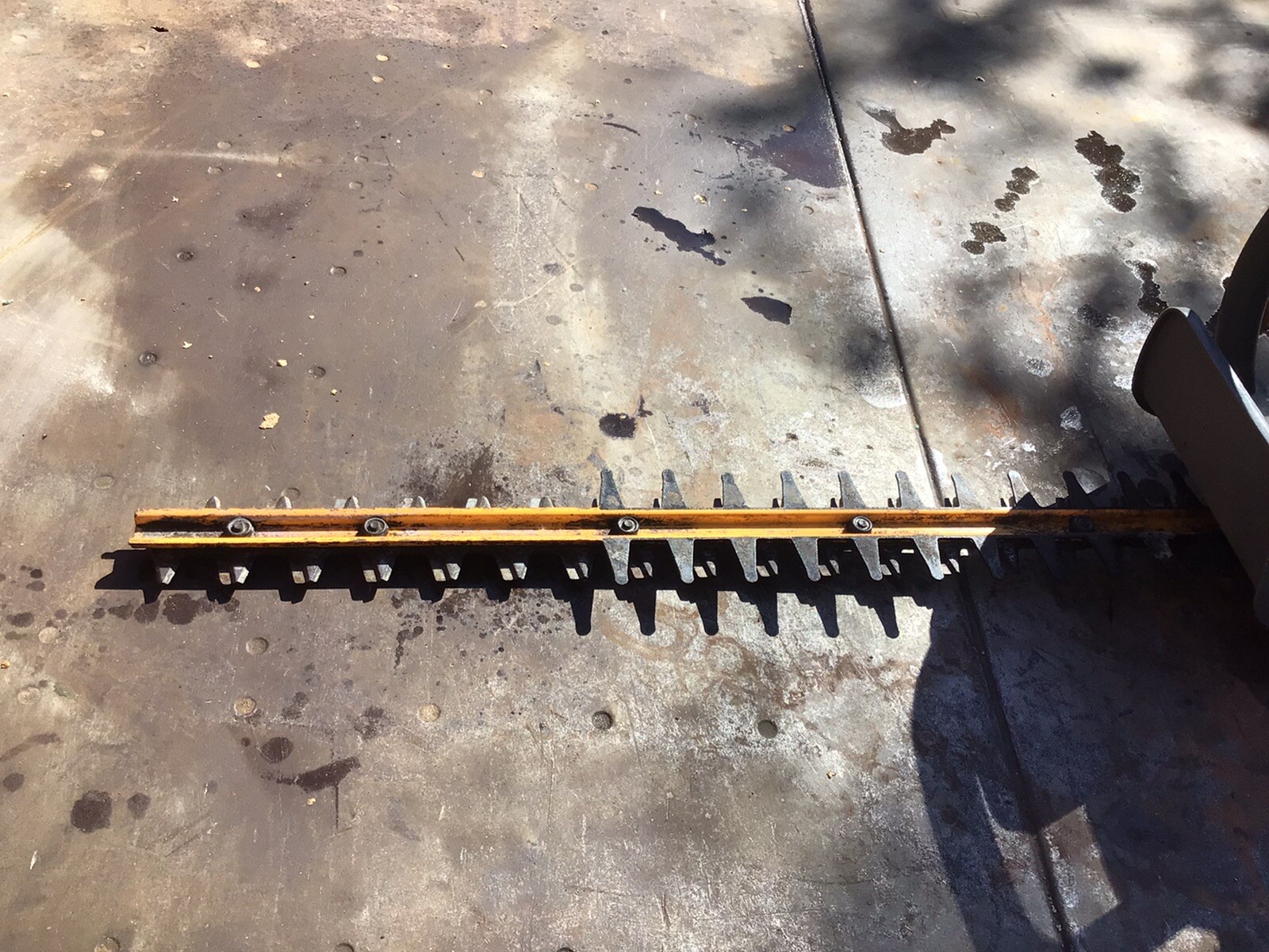 Ryobi RHT2660DA Hedge Trimmer Breaking For Parts - Please Read The ...