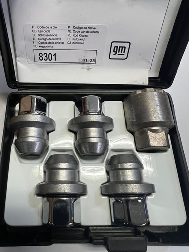 2007-2025 GM Wheel Lock Kit, Chrome 85548789 genuine OEM - 8301 | eBay