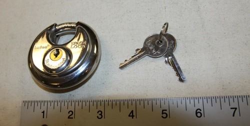 Baton Space Lock padlock with 2 working keys - New | eBay