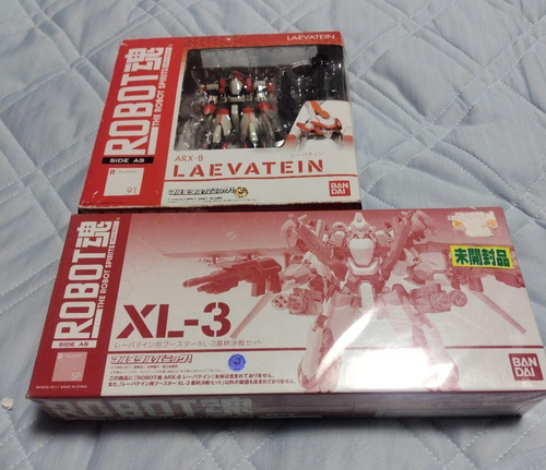 Full Metal Panic ARX-8 Laevatein & XL-3 Booster SET Robot Spirits ...