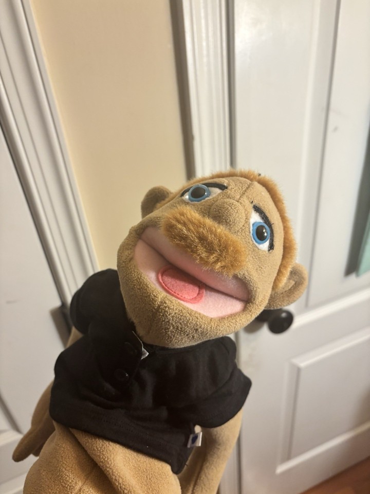 Rare Semi-accurate Mellisa And Doug Firefighter Puppet Plush SML ...