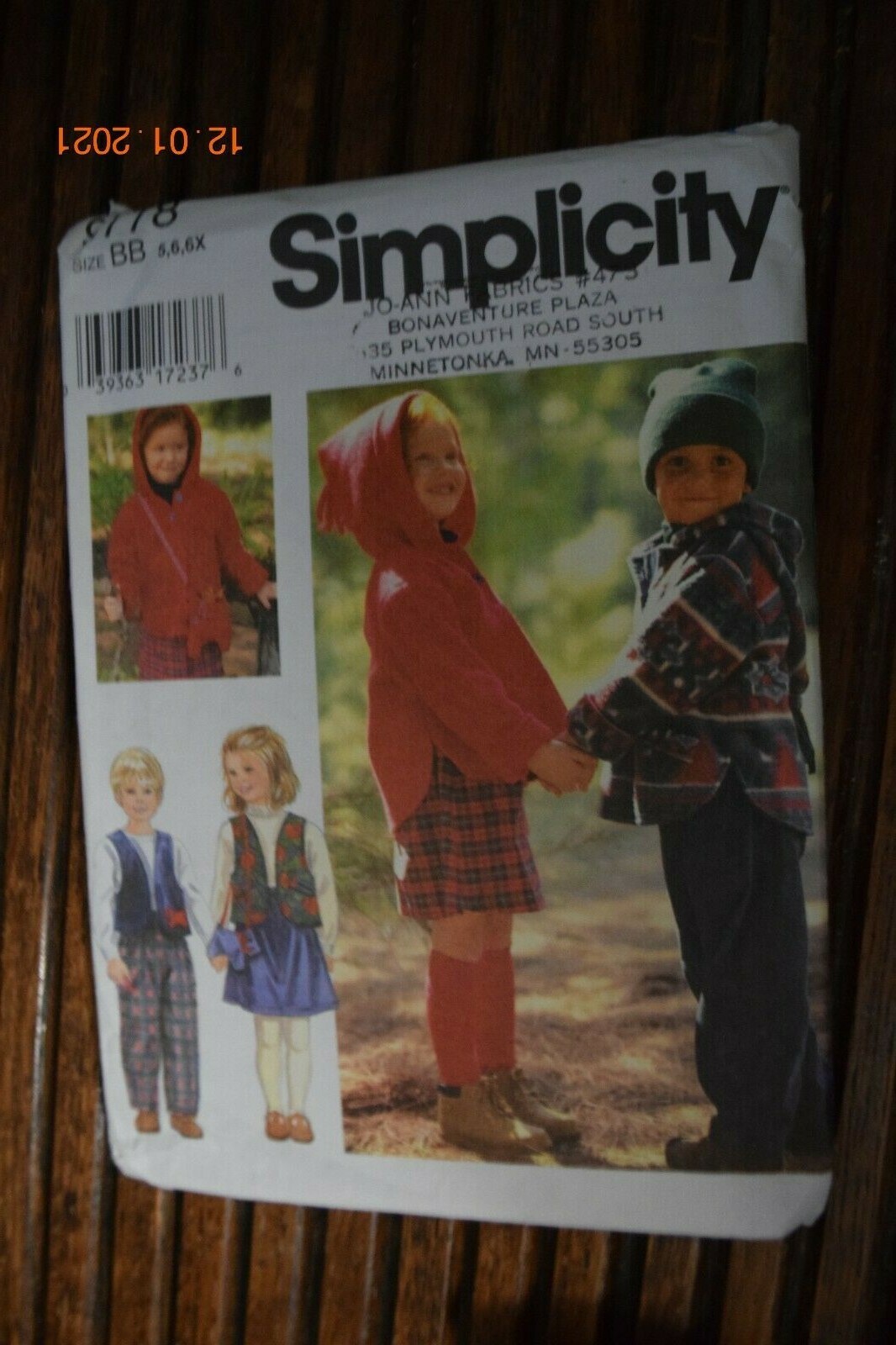 Simplicity Pattern 9778 Child's Pullover Top Vest Pants Skirt Purse 5-6 ...
