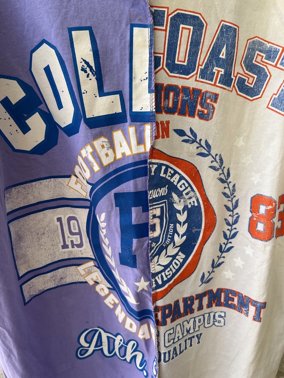 PACSUN Collegiate Split Graphic T-Shirt Men’s Large Purple Cream for ...