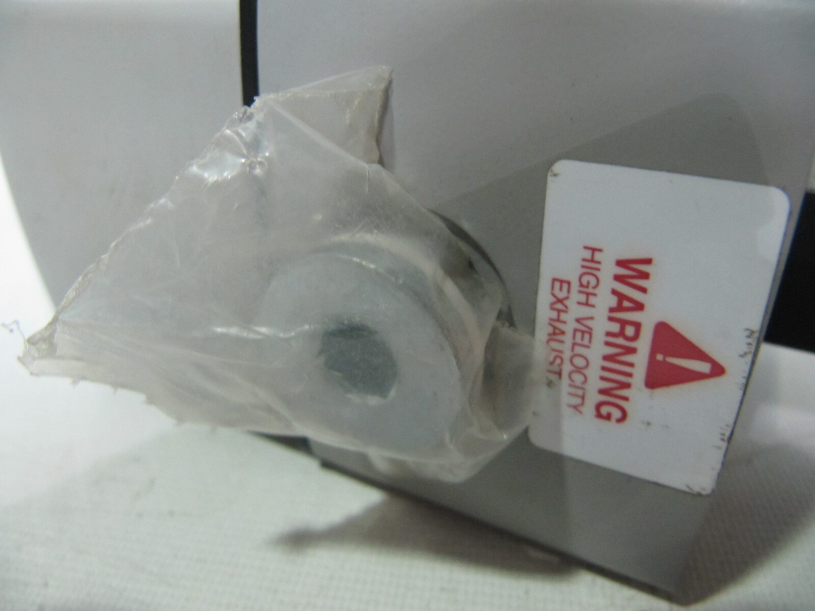 Festo Emergency Stop Valve Slow Start Type HEM-M3-G1/2-10 Pneumatic ...