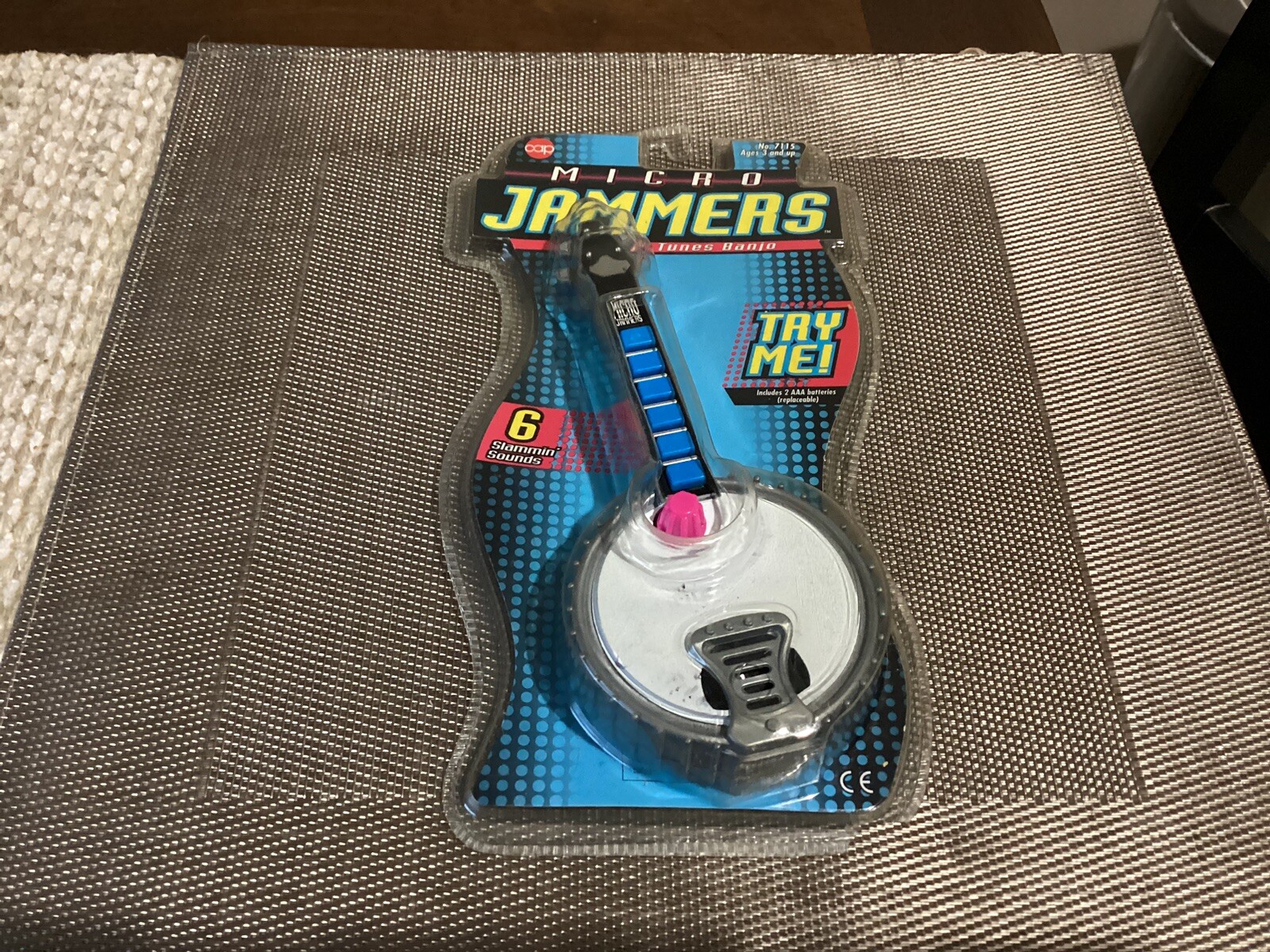 Micro Jammers Twangin Tunes Banjo CAP Toys 1995 Tested and Working for ...