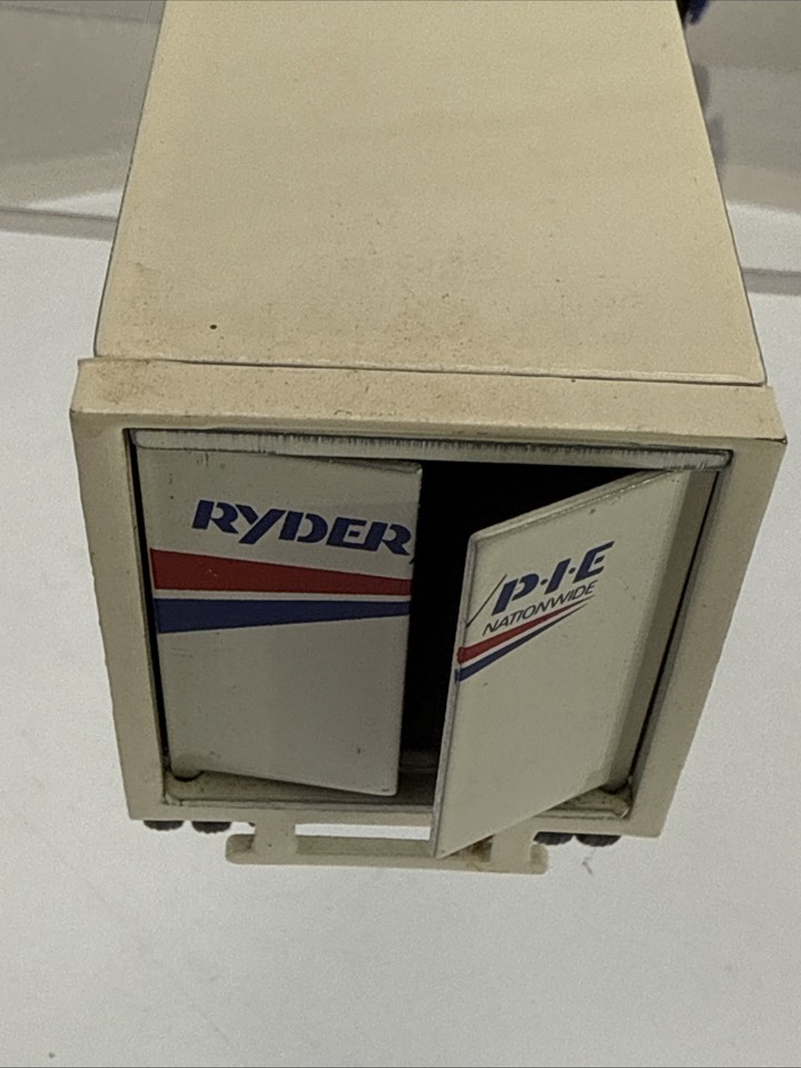 Ryder Pie Nationwide Moving Tractor Trailer Die cast Truck; Toy Winross ...