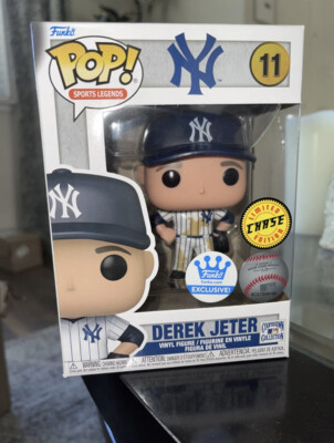 Funko Pop Derek Jeter 11 Chase sports legends New York Yankees MLB RARE ...