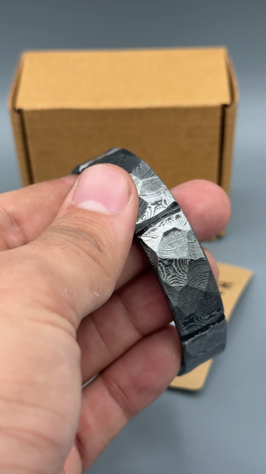 Hammered Damascus Steel Bangle Hand Forged Cuff Bracelet Viking Modern ...