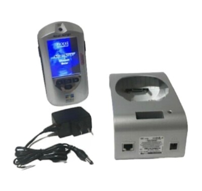 Nova Biomedical StatStrip Glucose Meter W/ Battery Docking Station ...